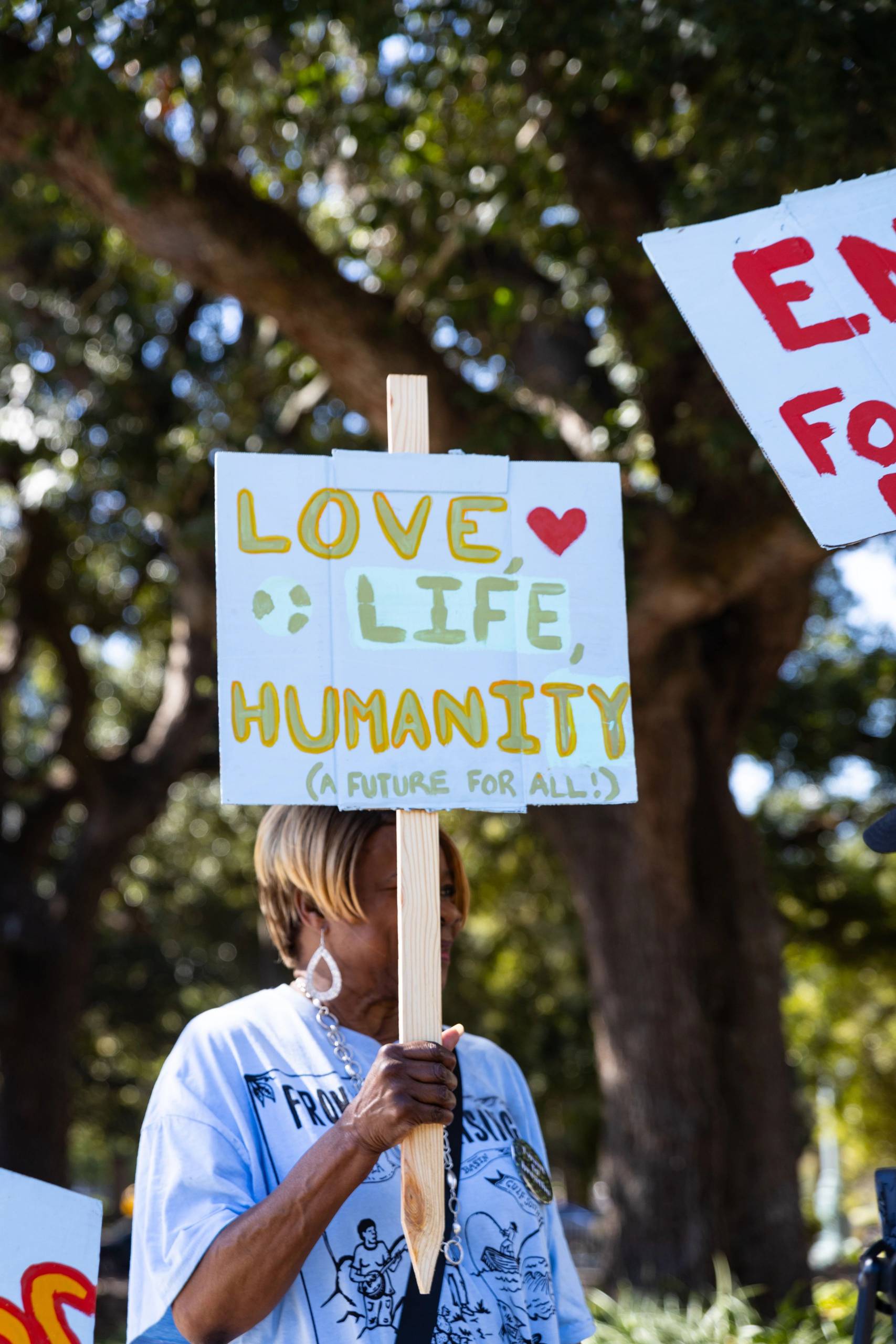 Fossil Free News - love drives our climate movement - 350